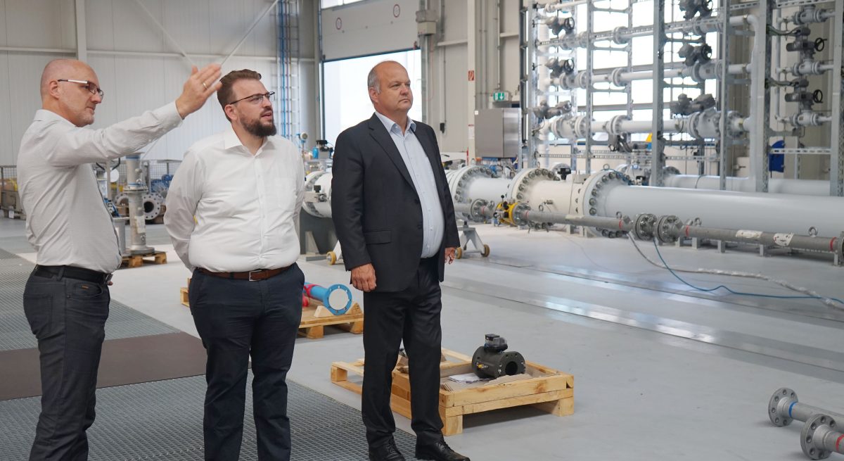 Besuch von Herrn Martin Gassner-Herz MdB der FDP bei RMA Rheinau GmbH ...